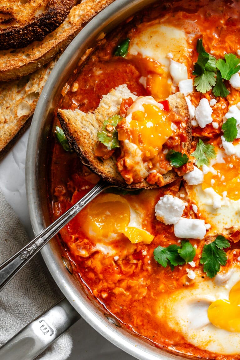 Shakshuka Recipe - Cook Dinner Tonight